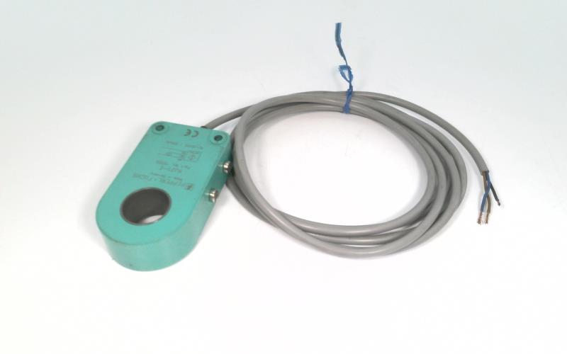 RJ21-E Limit and Proximity Switches by PEPPERL & FUCHS