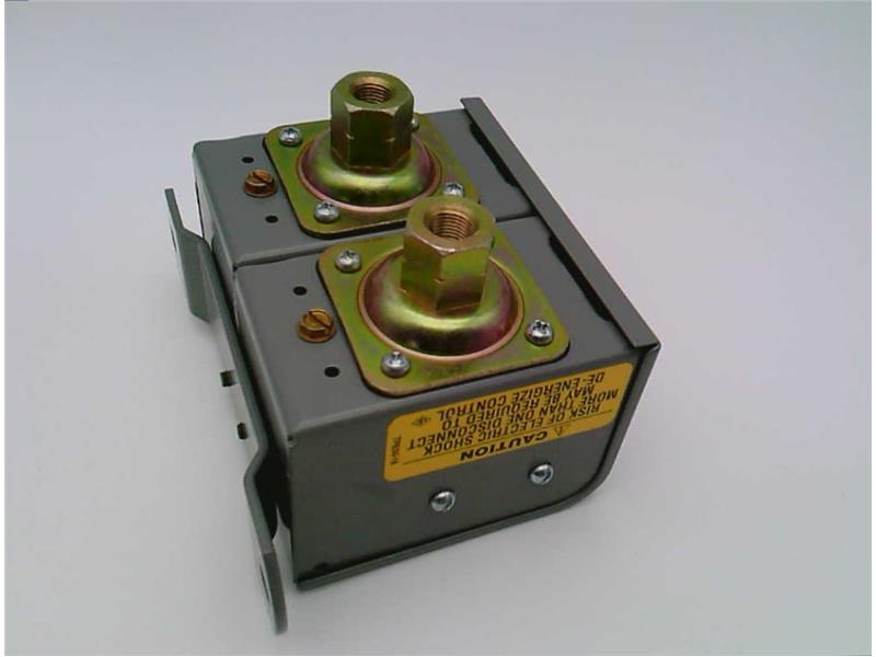 PC-151 Pilot Devices by INVENSYS