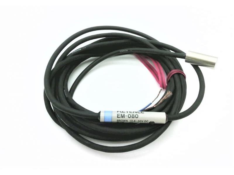 EM-080 Limit and Proximity Switches by KEYENCE CORP
