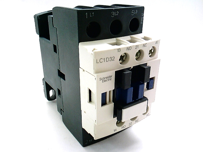 LC1D32P7 Contactors and Starters by SCHNEIDER ELECTRIC