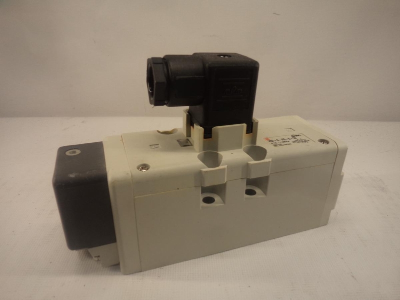 VQ7-8-FG-S-3Z Valves by SMC