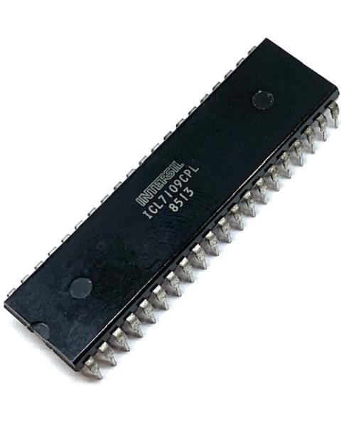 ICL7109CPL Integrated Circuits by INTERSIL