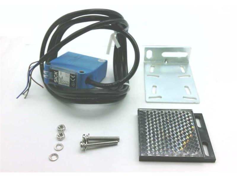 GL10-R3812 Photoelectric Sensors by SICK