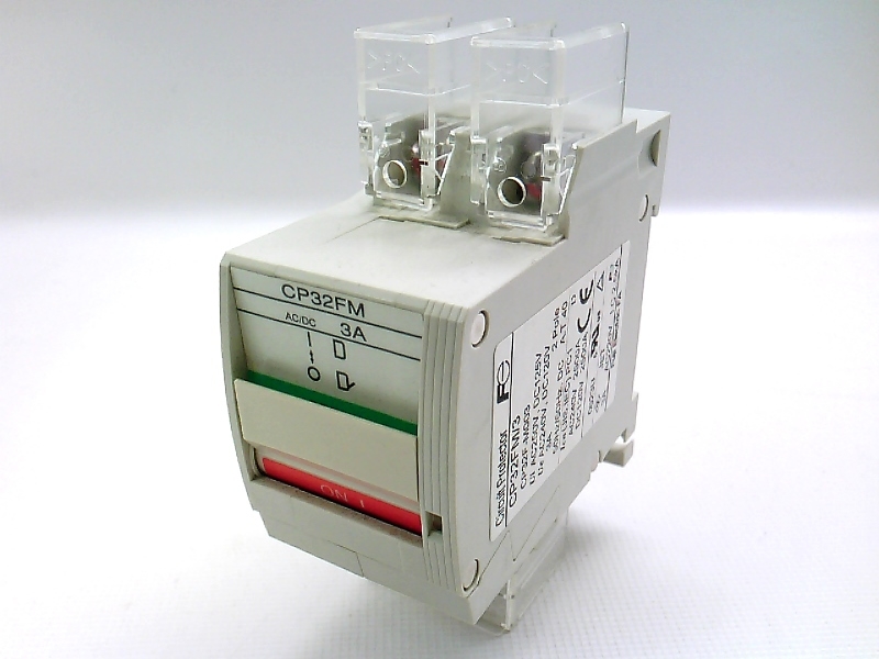 CP32FM/3 Circuit Breakers by FUJI ELECTRIC