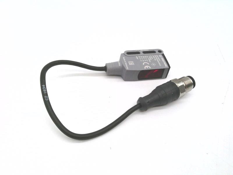 WE9-3P3430F44S01 Photoelectric Sensors by SICK