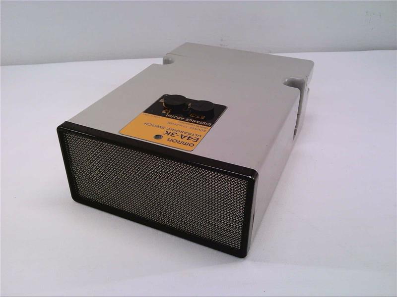 E4A-3K Photoelectric Sensors by OMRON