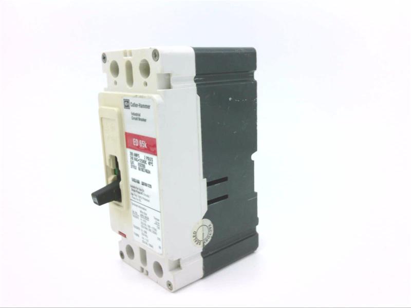 ED2200 Circuit Breakers by EATON CORPORATION