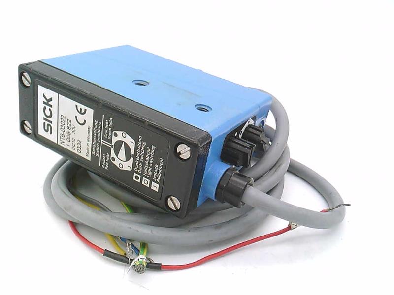 NT6-03022 Photoelectric Sensors by SICK