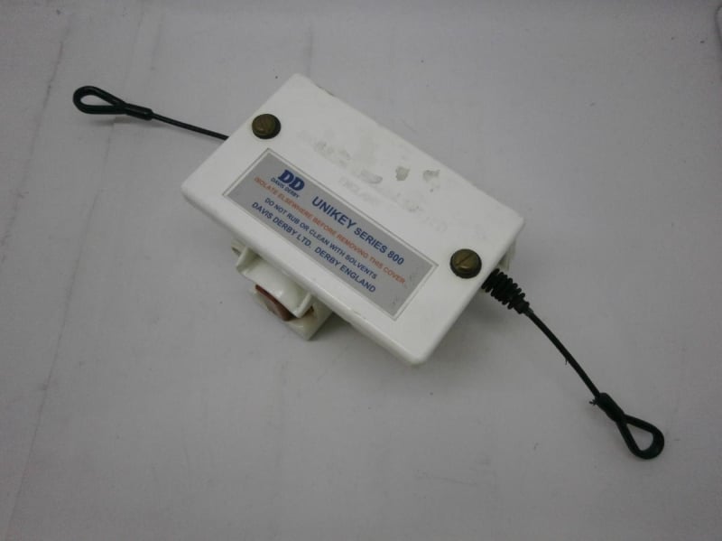 HT832V - CONVEYOR PULL KEY by DAVIS DERBY LTD