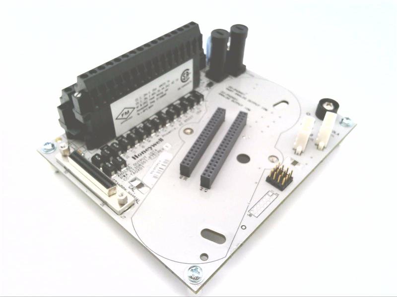 CC-TAOX01 PLCs and Accessories by HONEYWELL