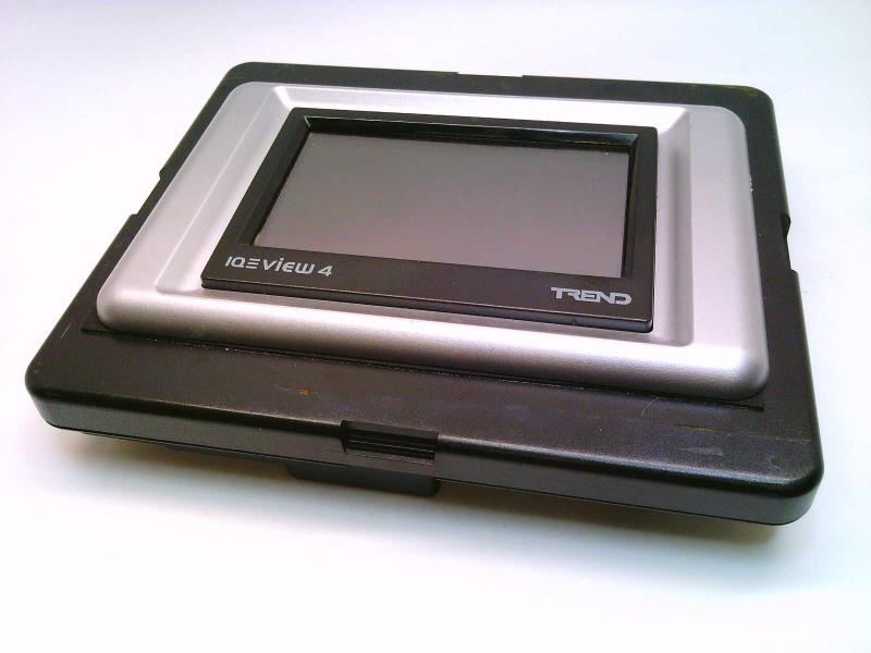 IQVIEW4/24 HMI (Human Machine Interfaces) by TREND