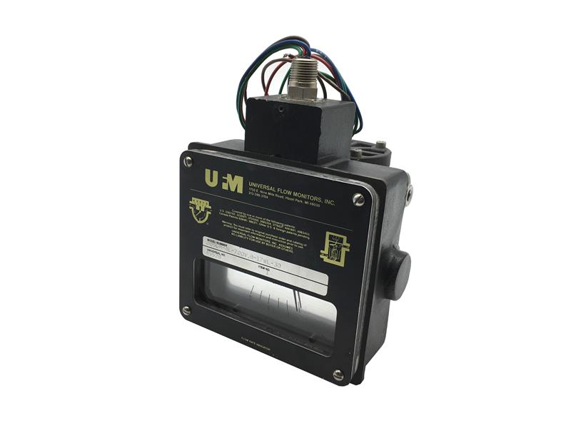 005GM-4L-700V.9-17WL-3D Level and Flow Switches by UNIVERSAL FLOW MONITORS