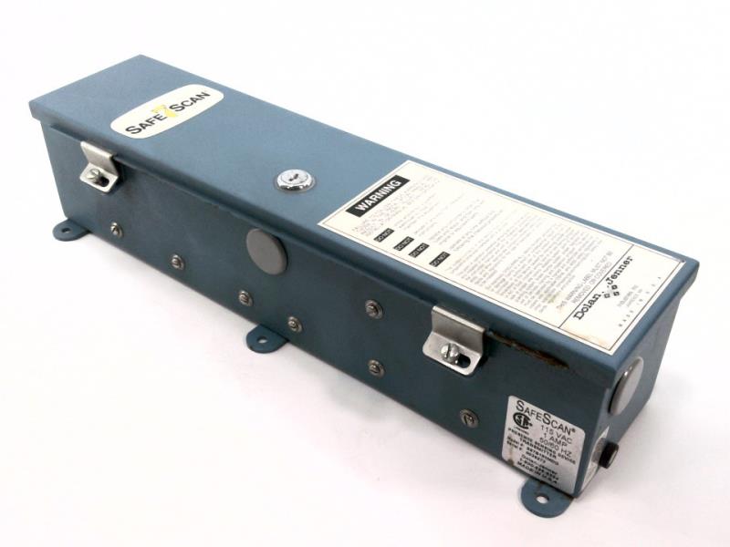 SS7B151MDOT - PRESENCE SENSING DEVICE by DOLAN JENNER