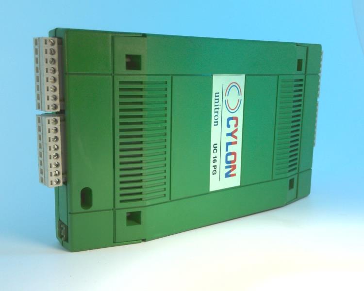 UC16PG - UNIVERSAL PROGRAMMABLE CONTROLLER by CYLON