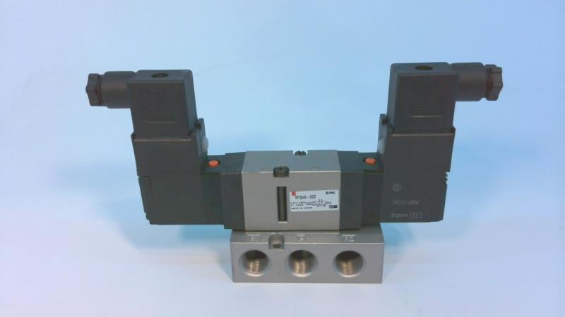 VF3243-5DZ-03 - BODY PORTED/BASE MOUNTED by SMC