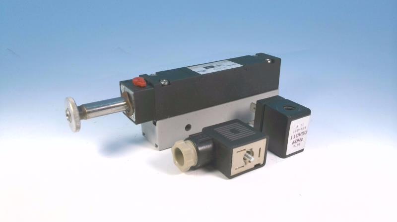 V21-0307-F-11 21/92 - SOLENOID VALVE by ABEX MEAD