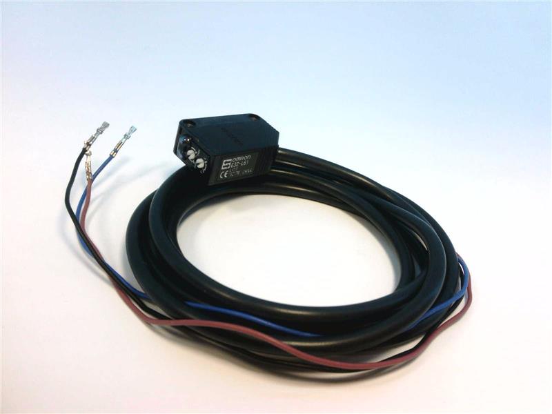 E3Z-L61 Photoelectric Sensors by OMRON
